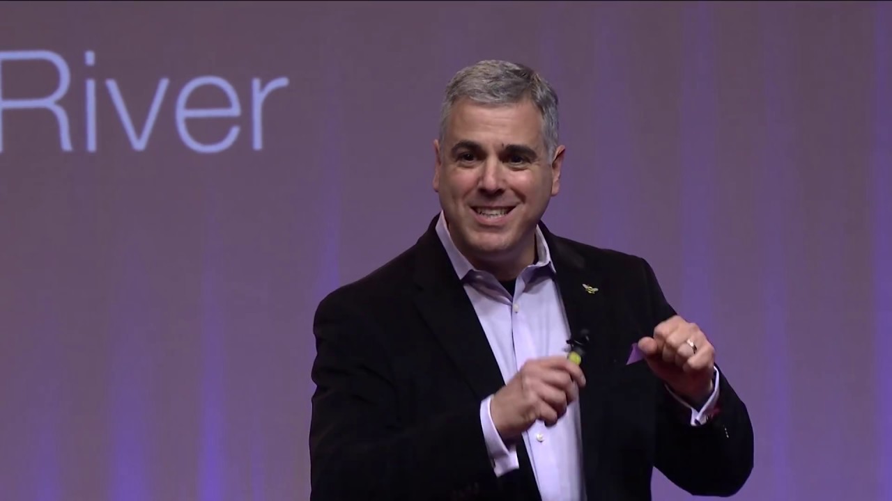 Tips from Geoffrey Klein on Using Visual Communication Effectively