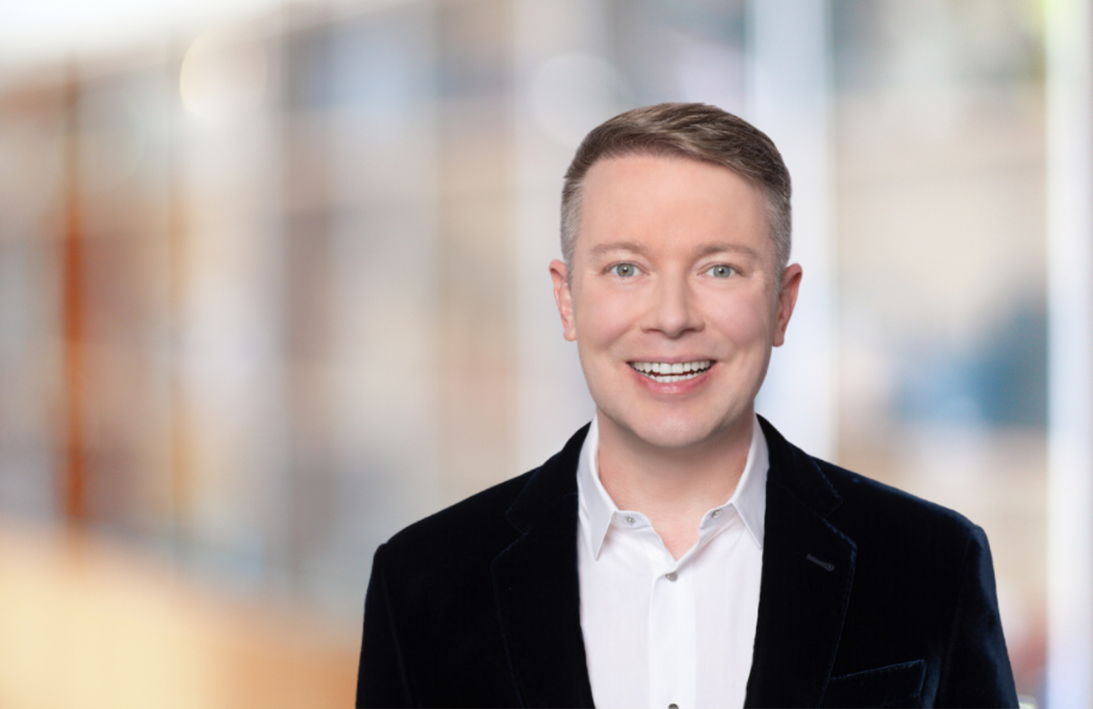 Inside the World of PR with Curtis Sparrer from Bospar PR - Smart Branding